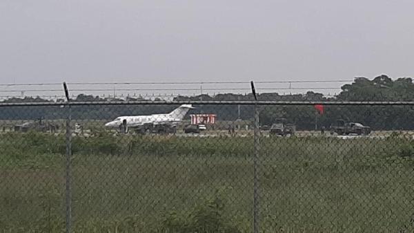 Increíble un presunto Narcojet aterrizo esta madrugada en el Aeropuerto ...
